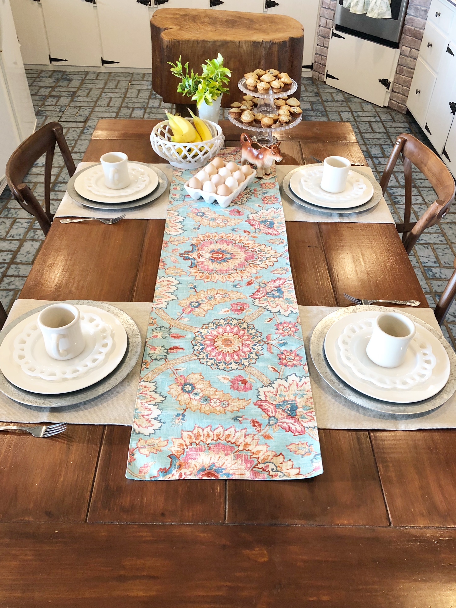 table runners five ways – Morgan Miller